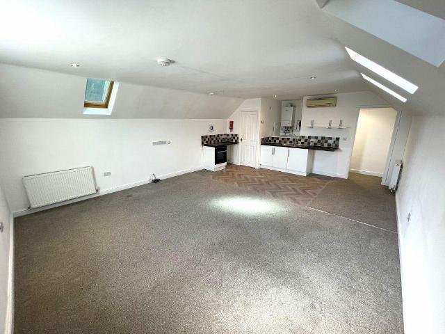Studio to rent