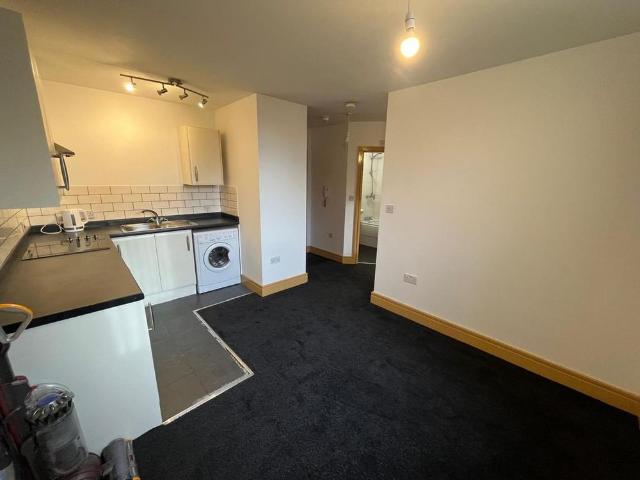 Studio to rent