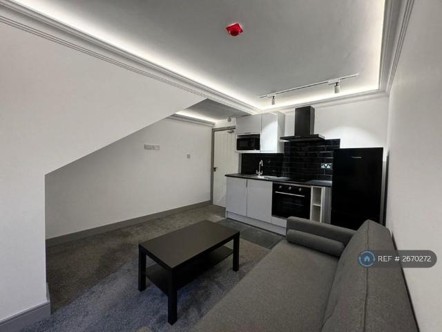 Studio to rent
