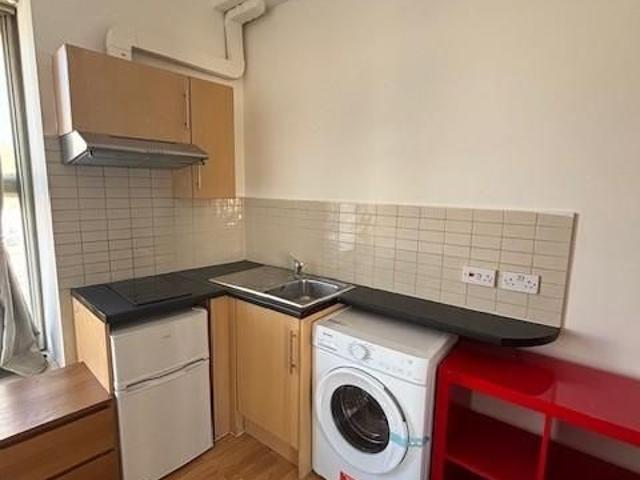 Studio to rent