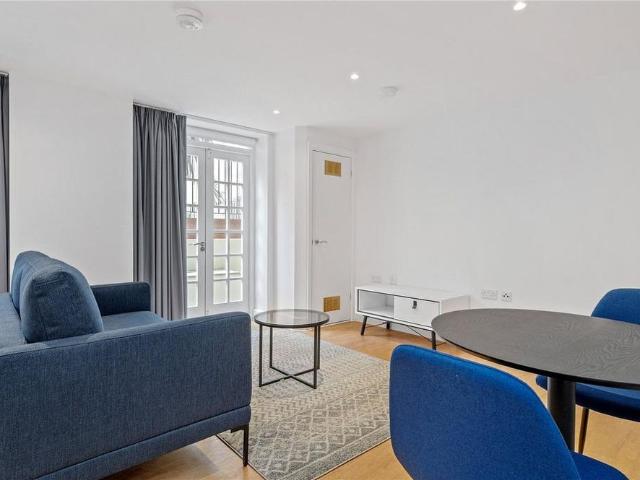 Studio to rent