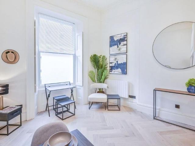 Studio to rent