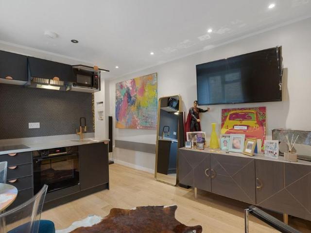 Studio to rent