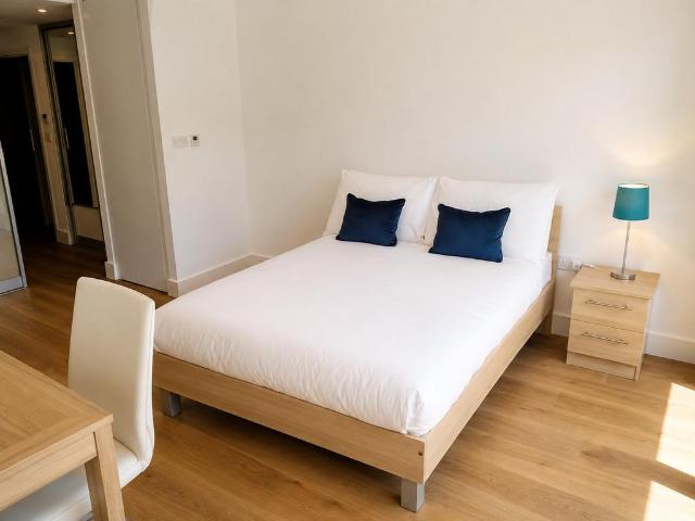 Studio to rent