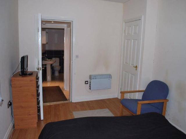 Studio to rent