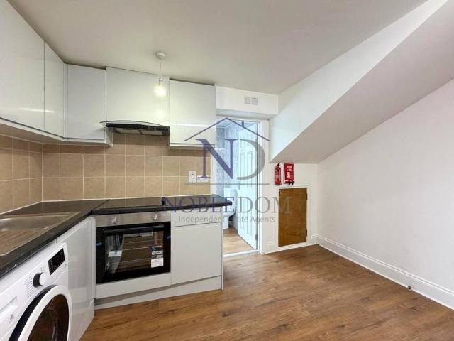 Studio to rent