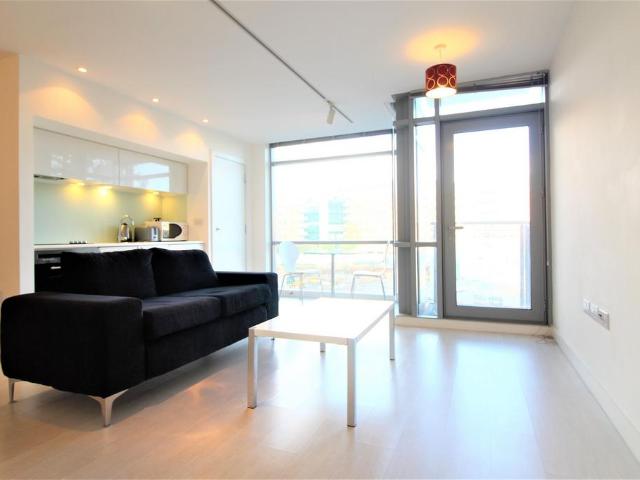 Studio to rent
