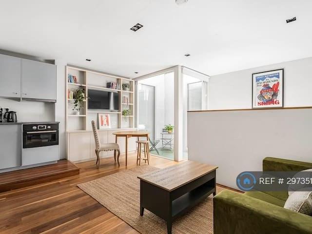 Studio to rent