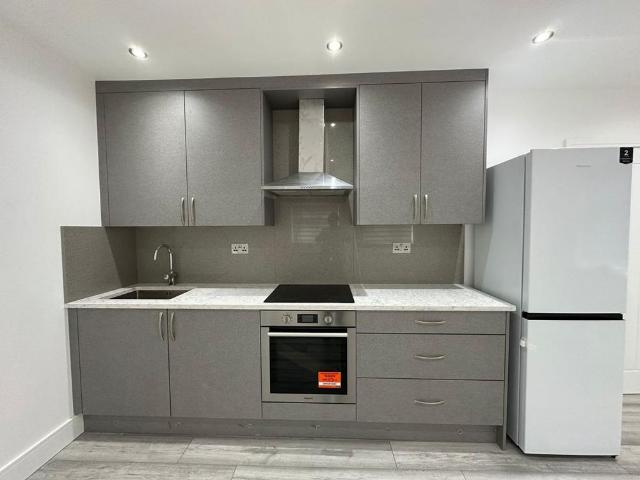 Studio to rent
