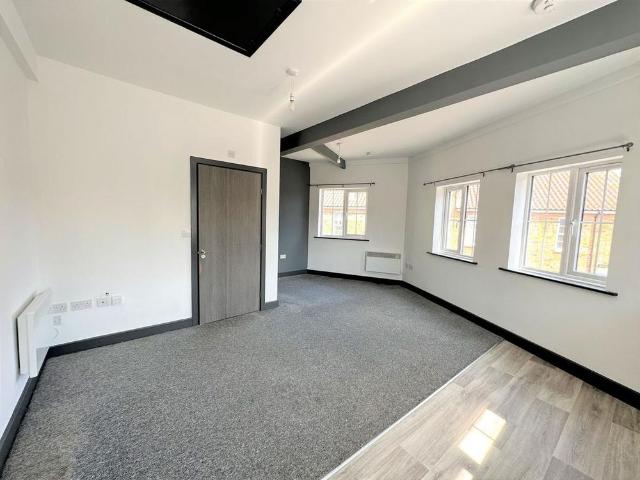 Studio to rent