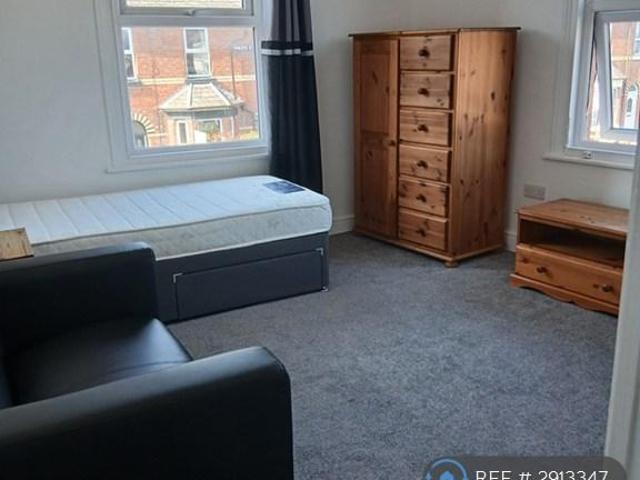Studio to rent