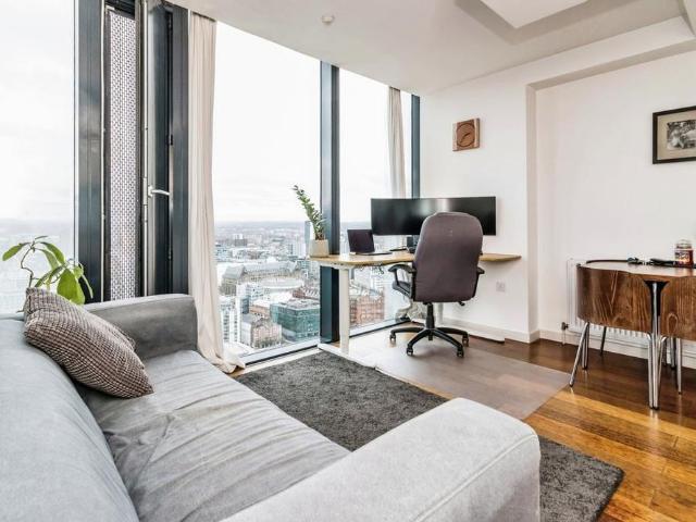 Studio to rent