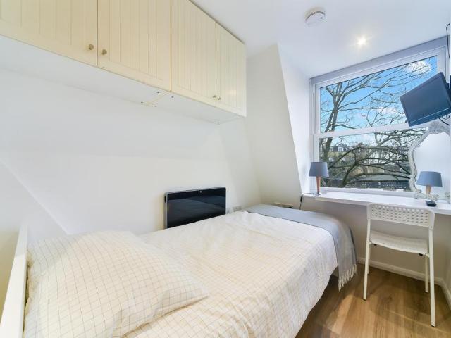 Studio to rent