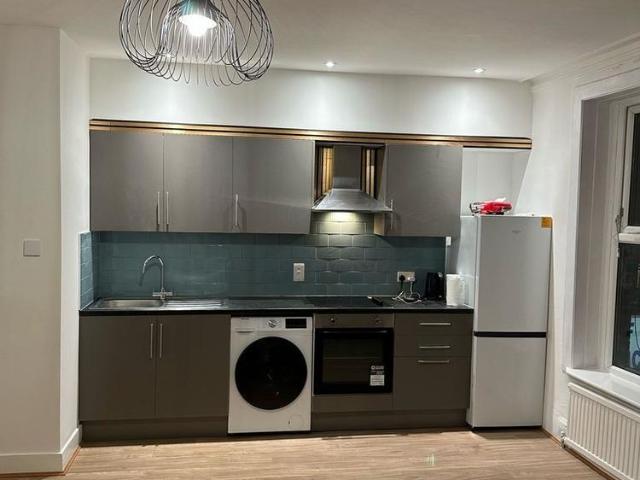 Studio to rent