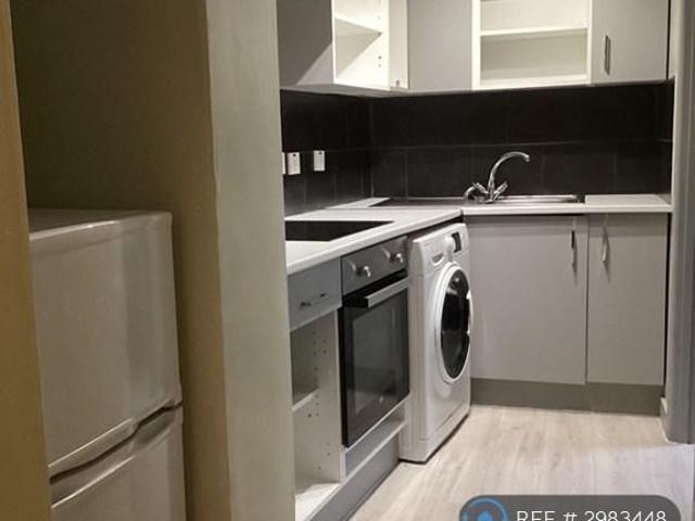Studio to rent