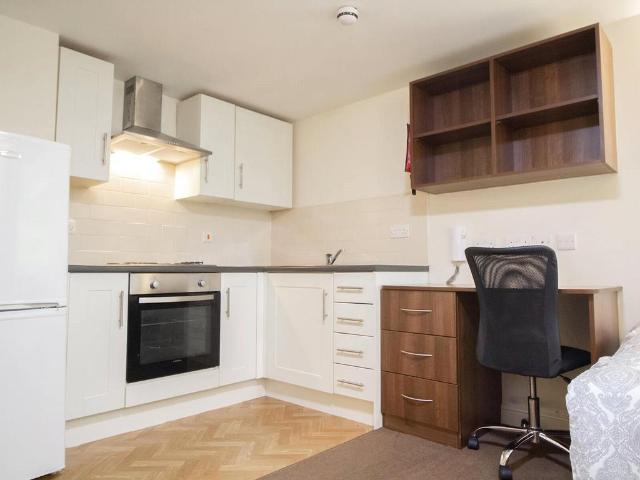 Studio to rent