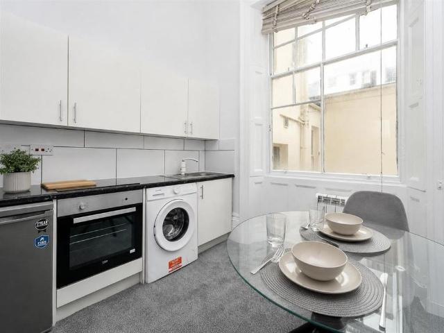 Studio to rent