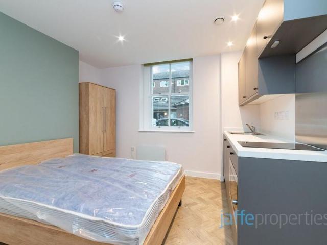 Studio to rent