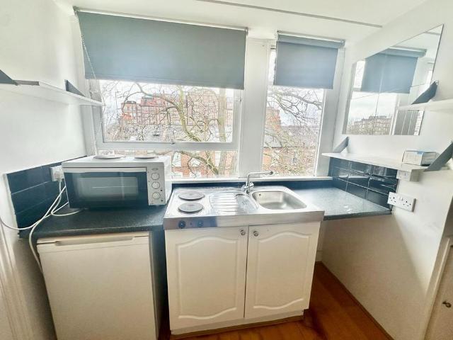 Studio to rent