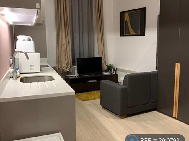 Studio to rent