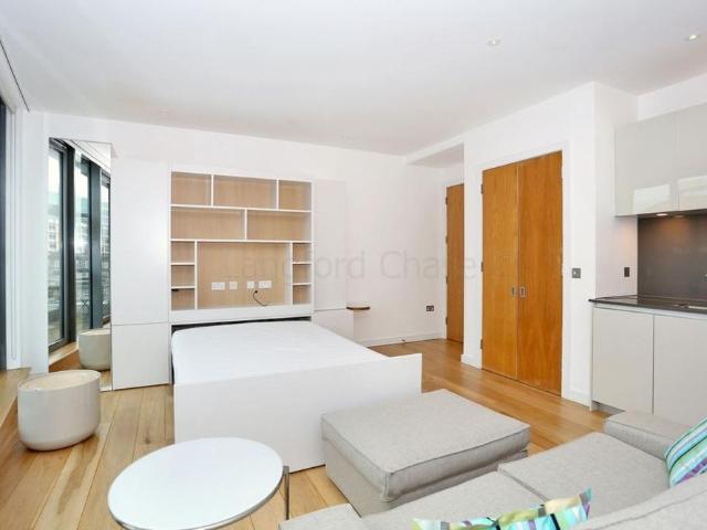 Studio to rent