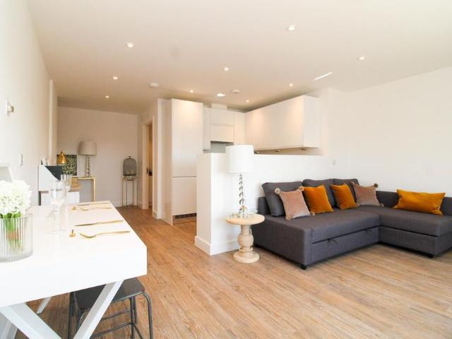 Studio to rent