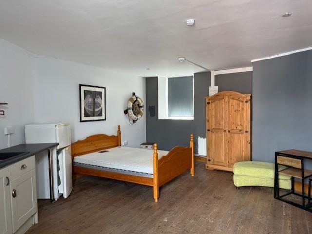 Studio to rent