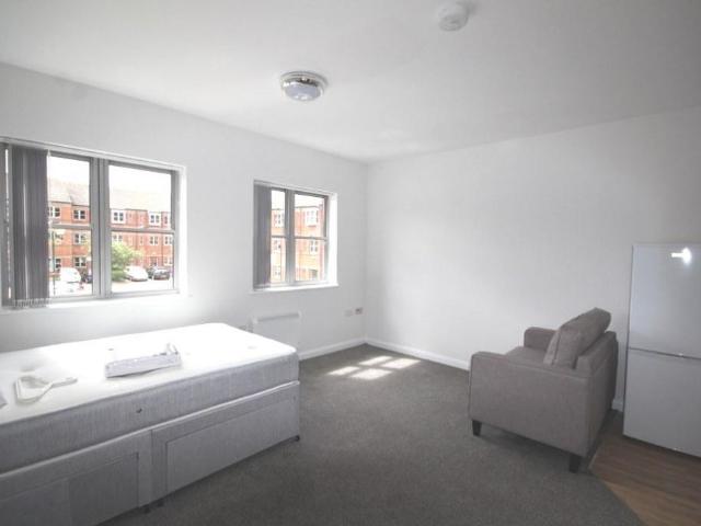 Studio to rent
