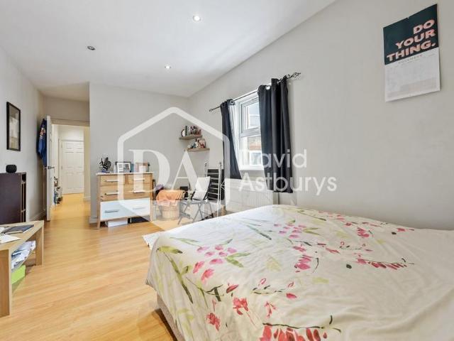 Studio to rent