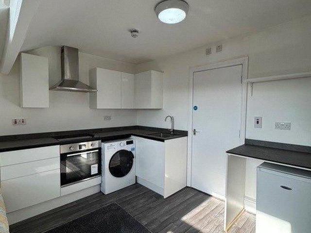 Studio to rent