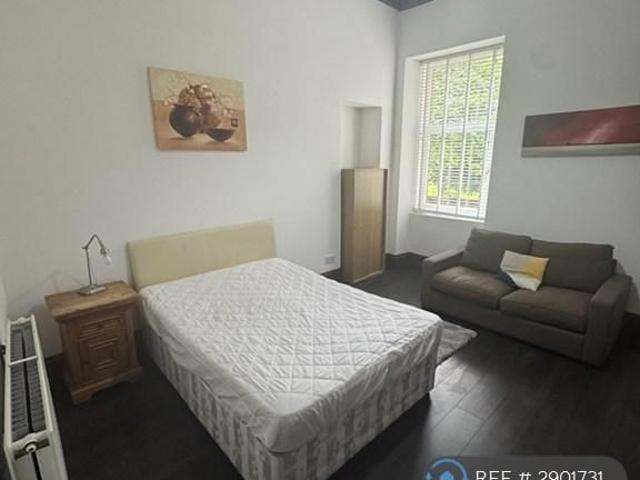 Studio to rent