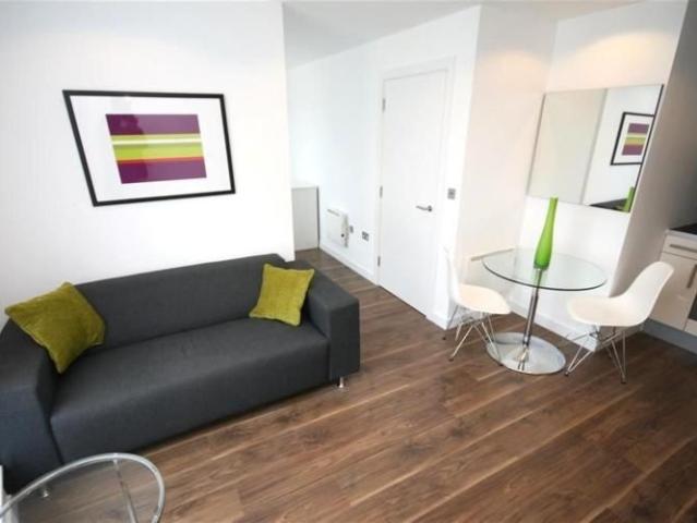 Studio to rent