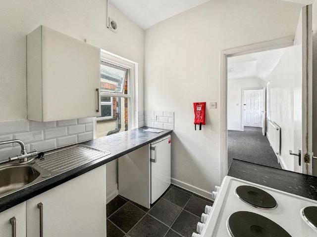 Studio to rent