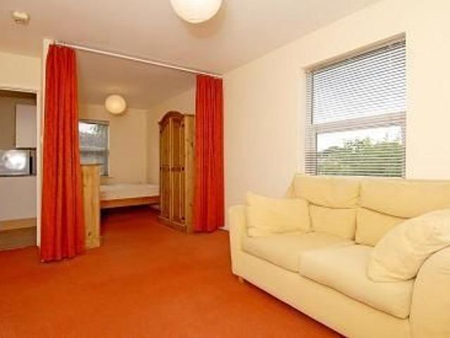 Studio to rent