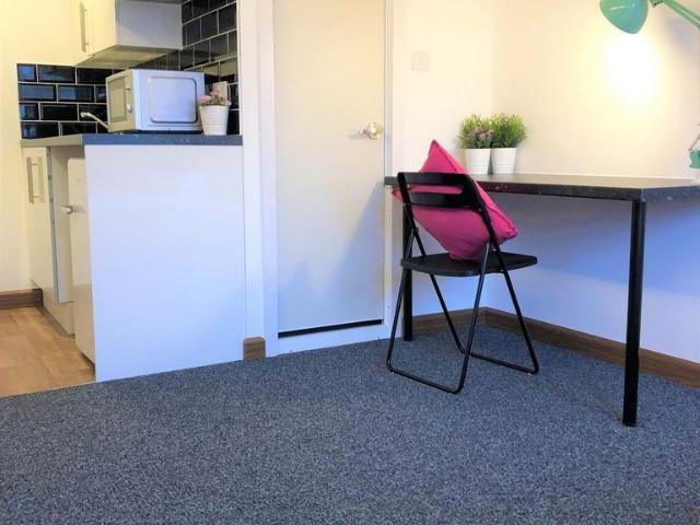 Studio to rent