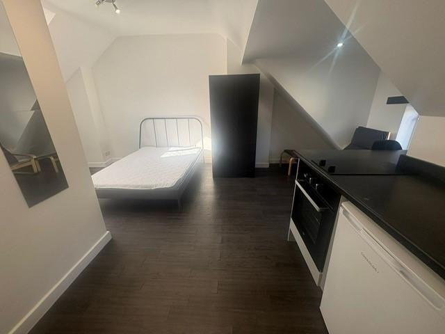 Studio to rent