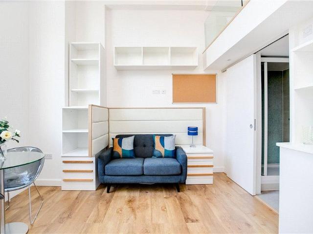 Studio to rent