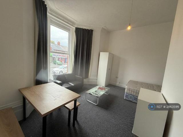 Studio to rent