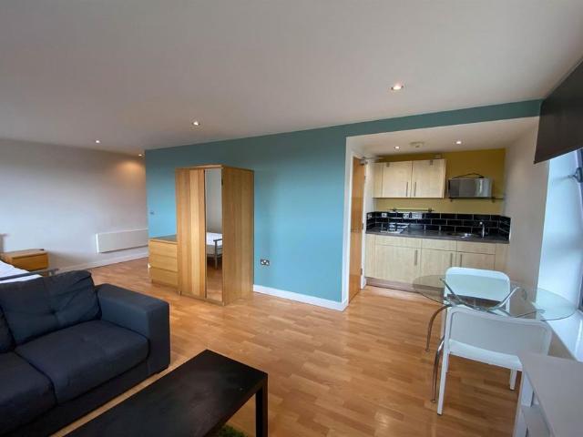 Studio to rent