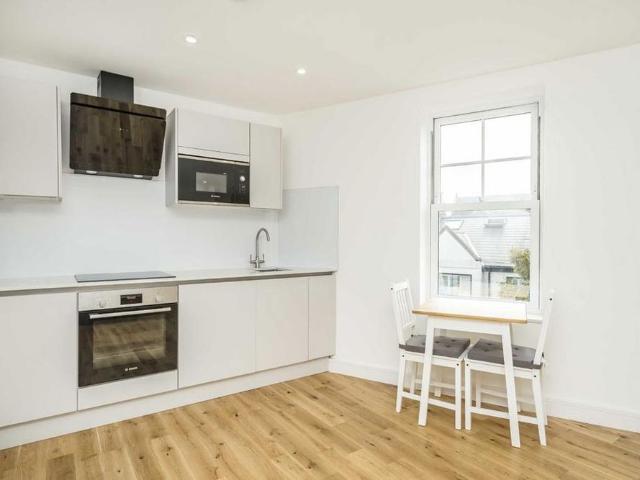 Studio to rent