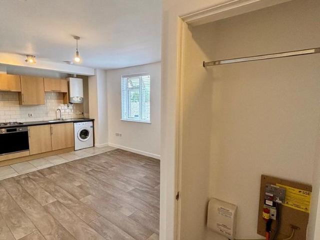 Studio to rent