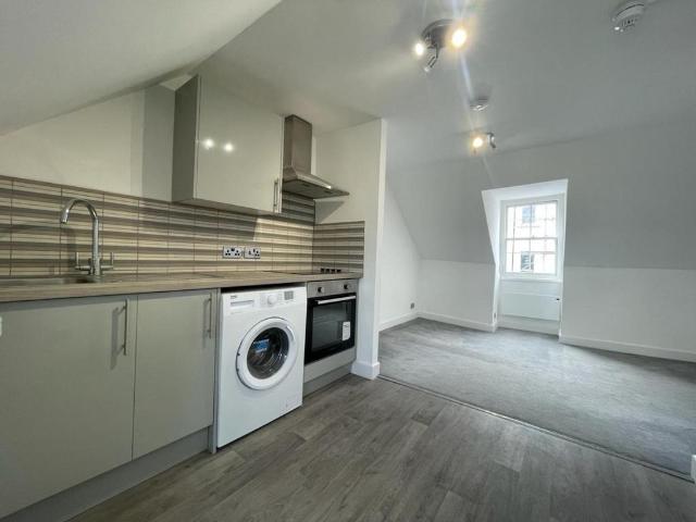 Studio to rent