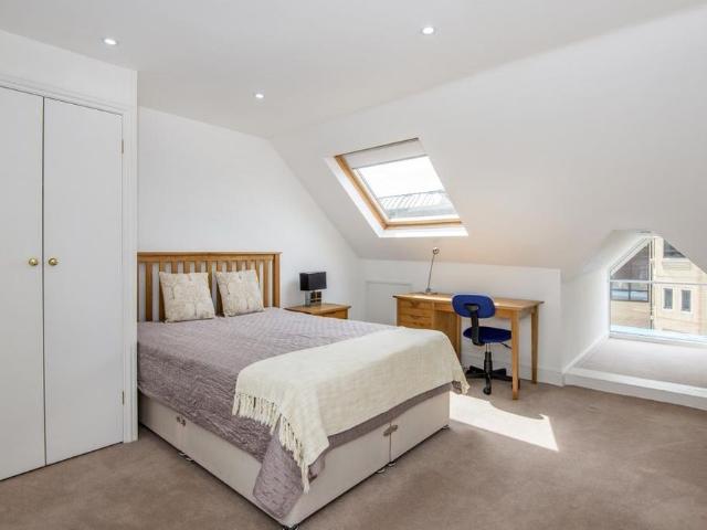 Studio to rent