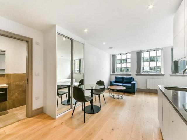 Studio to rent