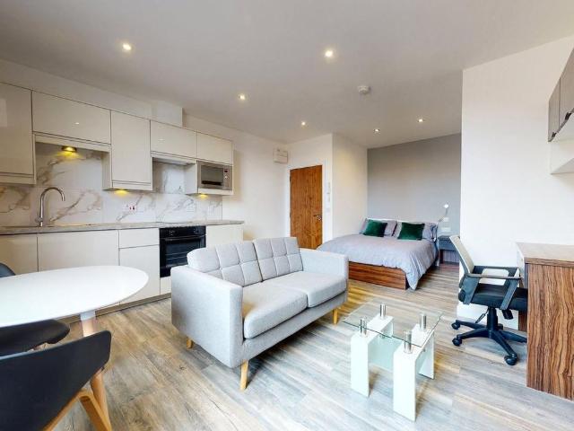 Studio to rent