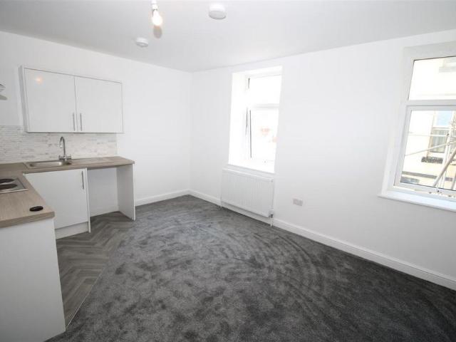Studio to rent