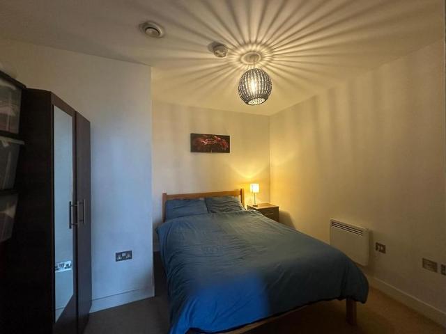 Studio to rent