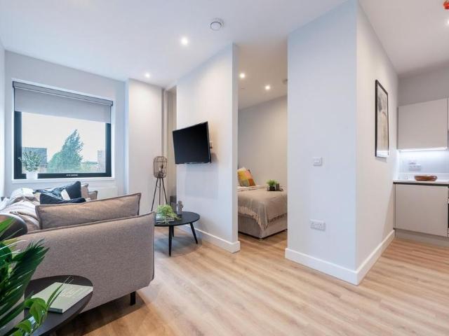 Studio to rent