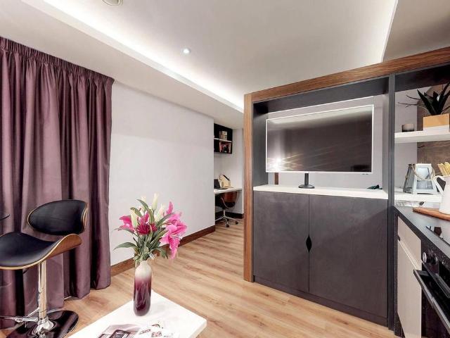 Studio to rent