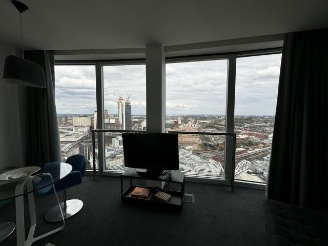 Studio to rent